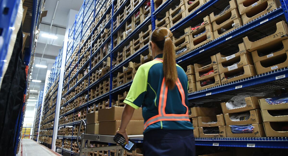 Singapore Warehouse Operator Shaping Up to Be Asia's Biggest Buyout ...