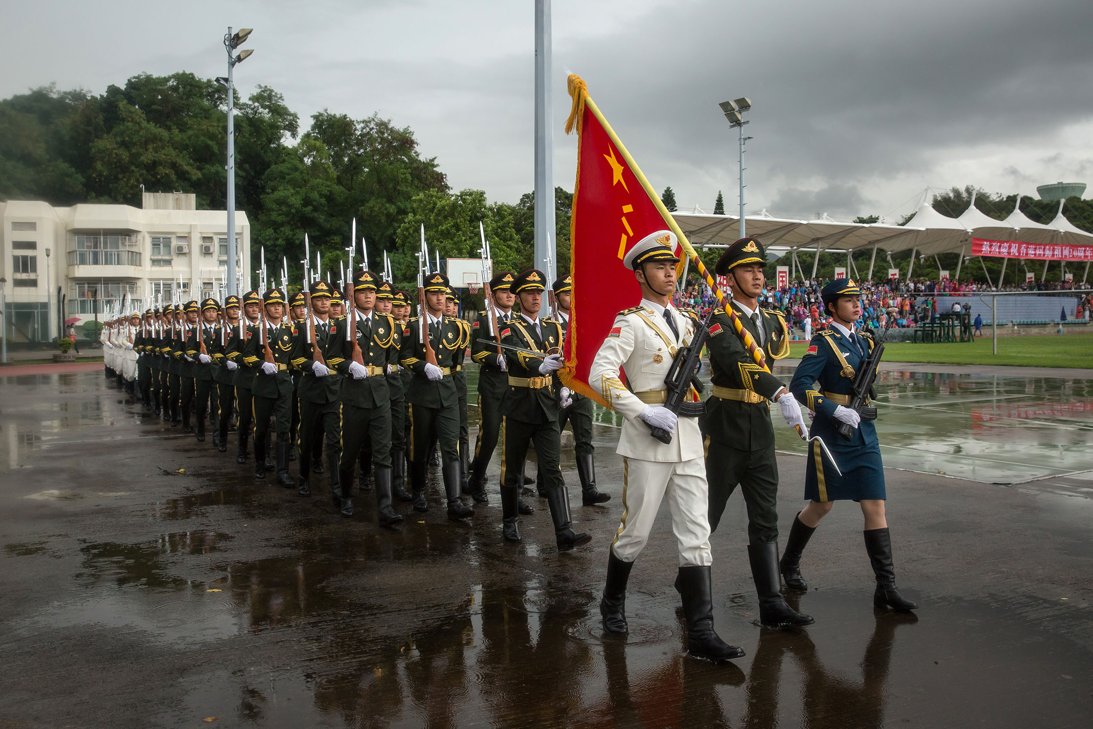 China's Army Turns on Charm With Weekend Shows - Bloomberg