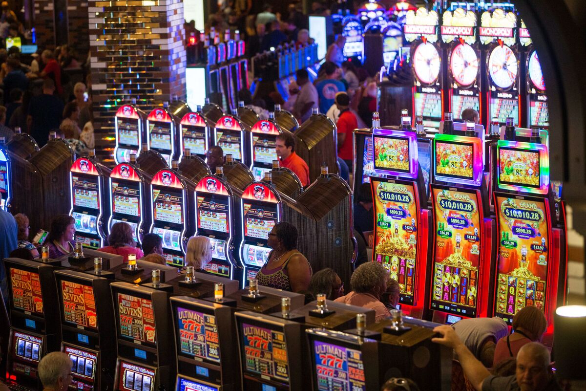 Starboard Is Said to Build MGM Resorts Stake, Seek Changes - Bloomberg