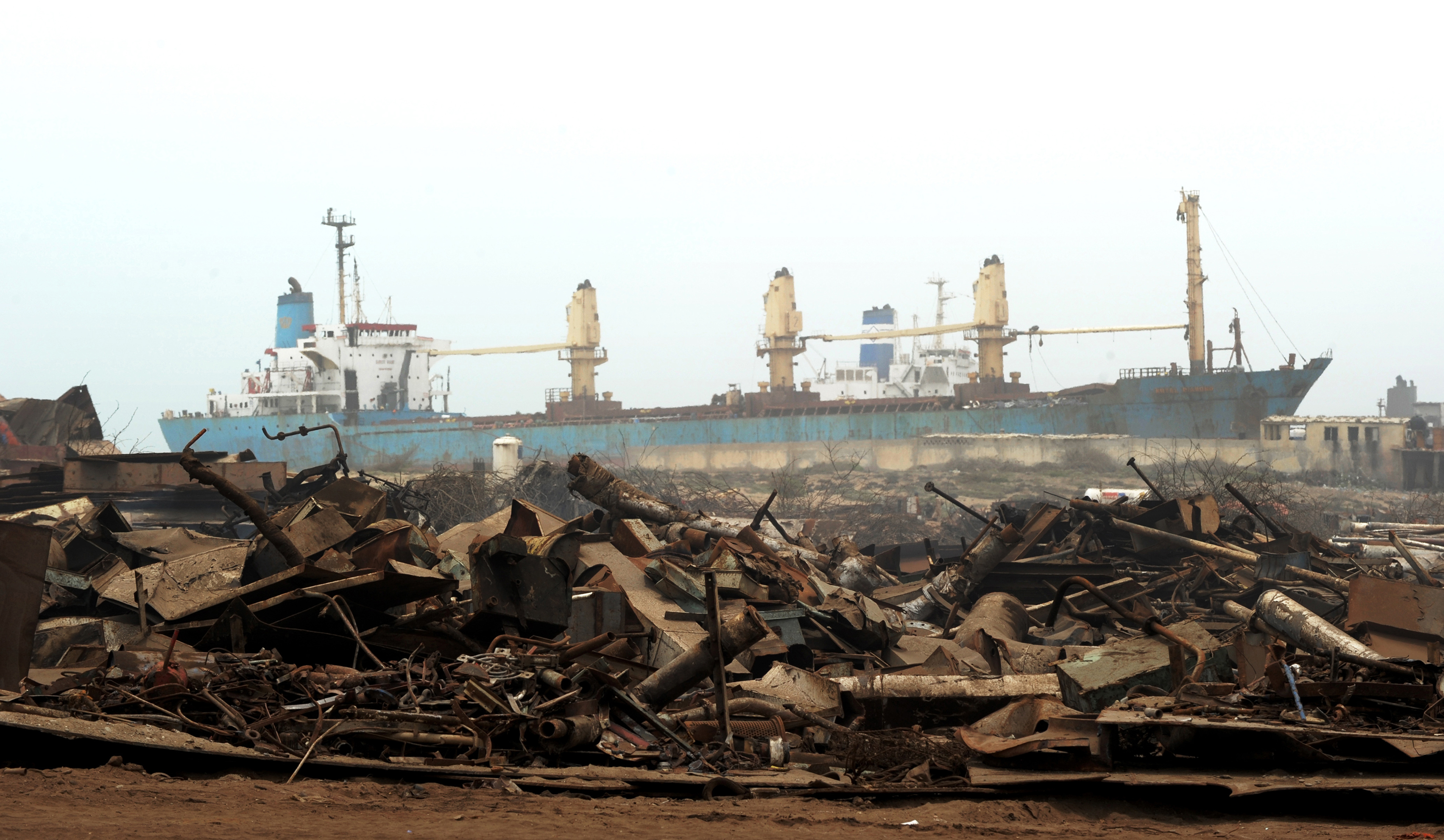 Ships Beached for Scrap as Returns Reach Record Low - Bloomberg