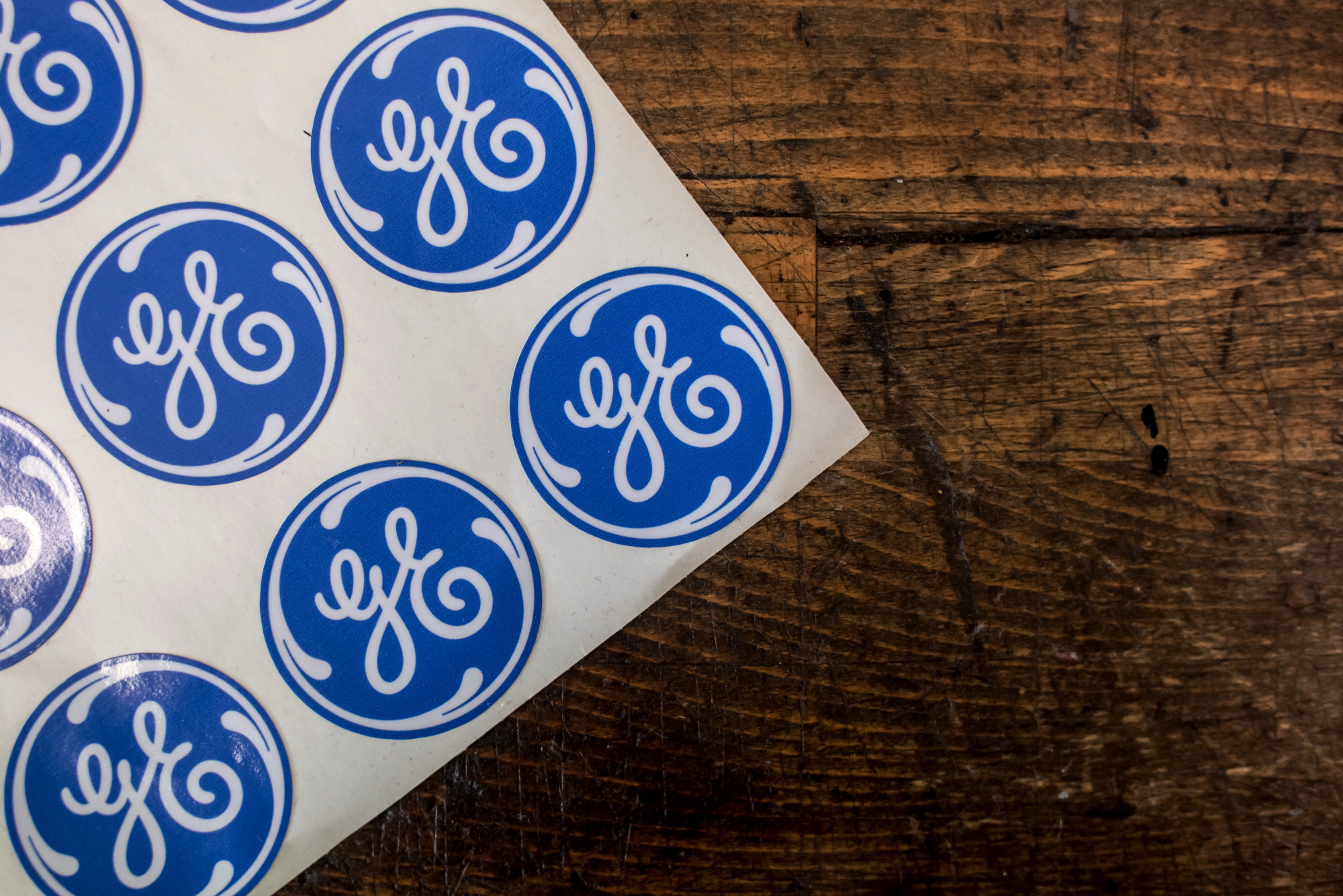 GE Is Now Smaller Than Netflix - Bloomberg
