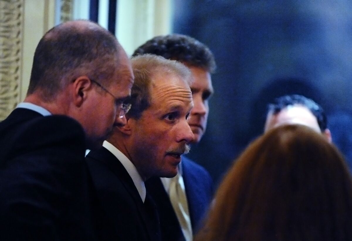 At Cerberus, Feinberg Built a Web of National Security Ties - Bloomberg