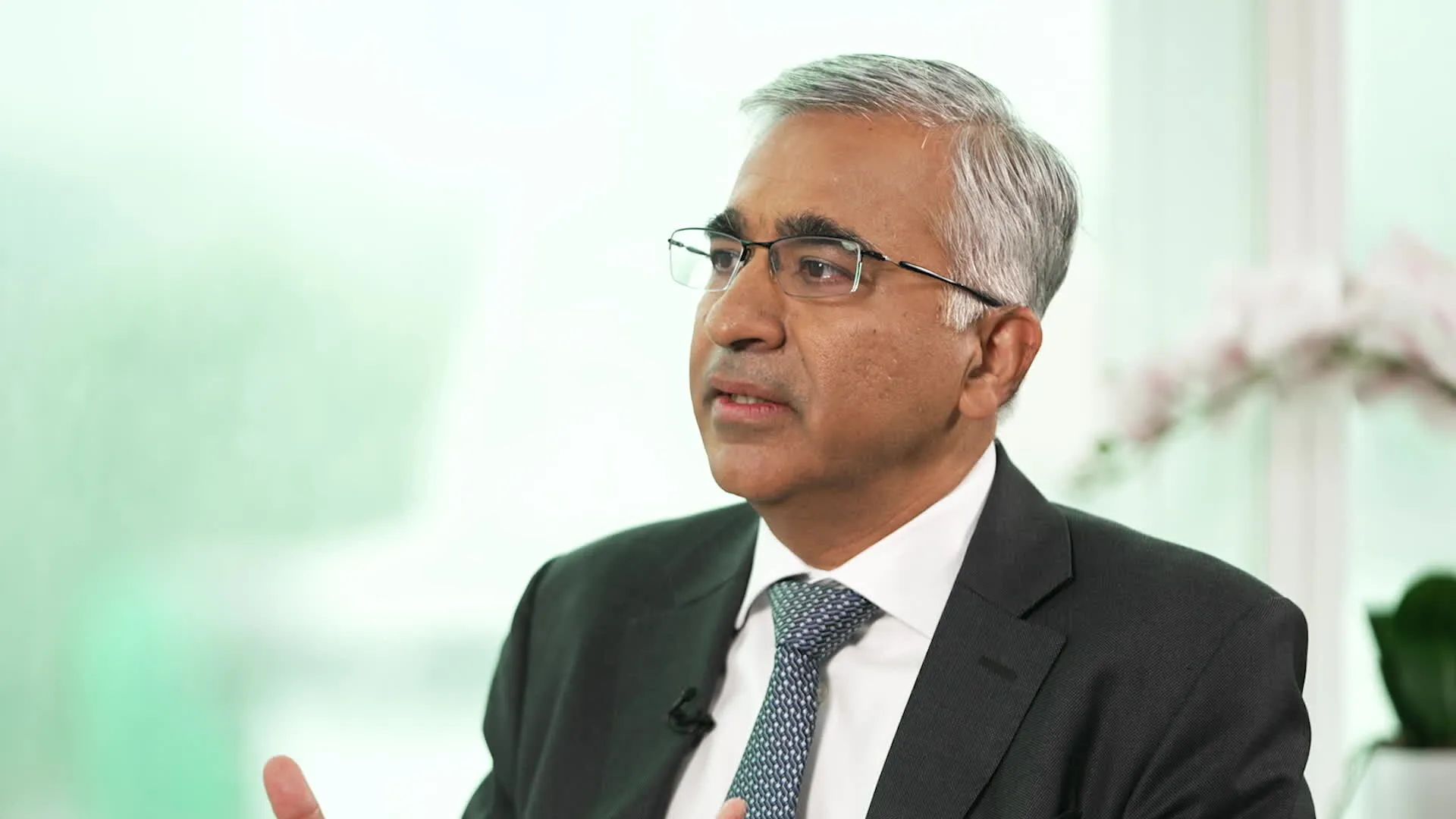 Watch Temasek CIO Sees Low Risk of a Global Recession - Bloomberg