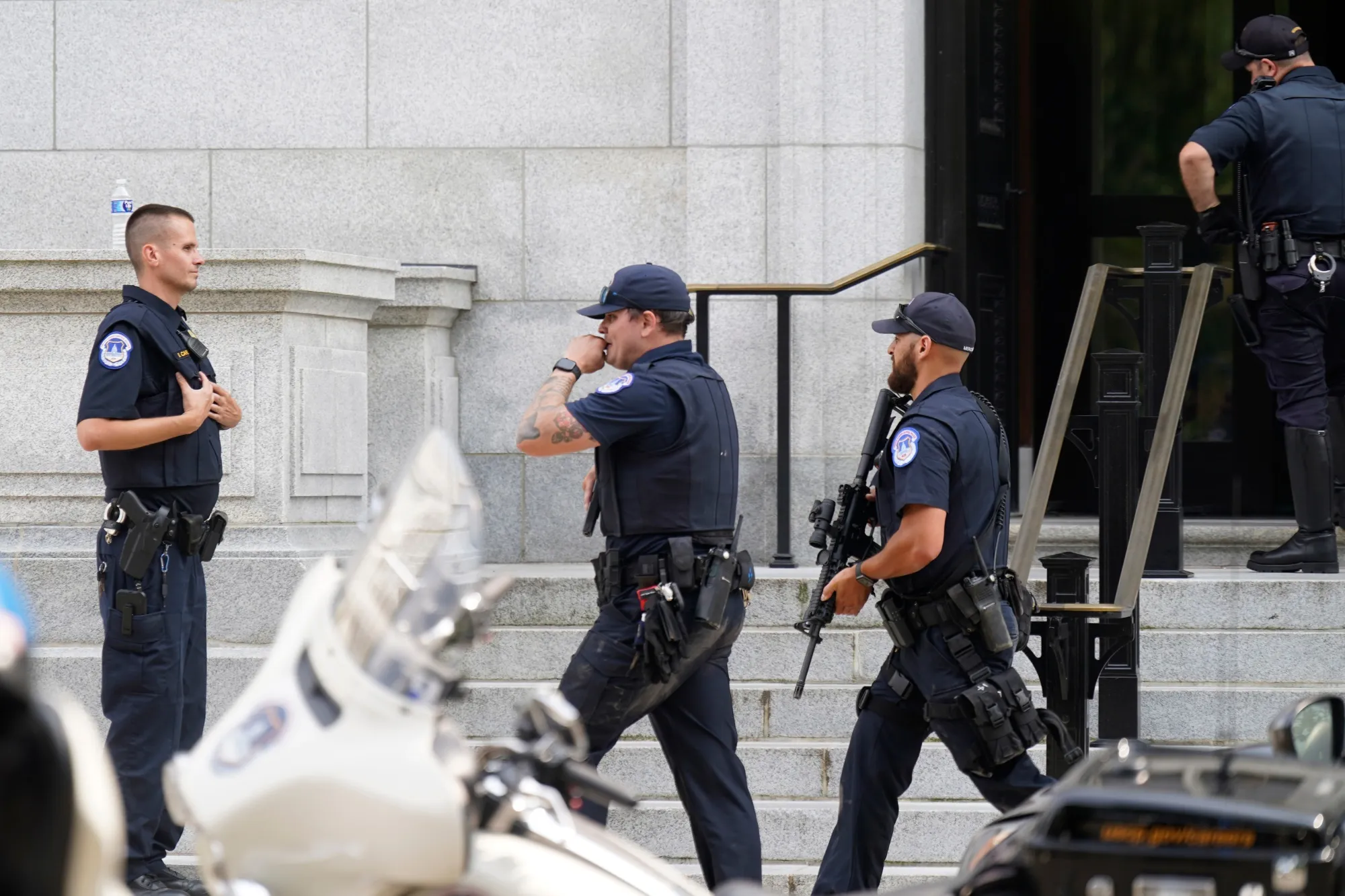Senate Office Buildings on Lockdown Over Active Shooter Report - Bloomberg