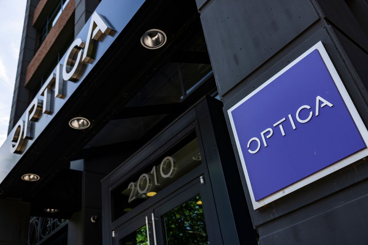 Optica Foundation Cuts Ties With Huawei After Secret Funding Exposed - Bloomberg