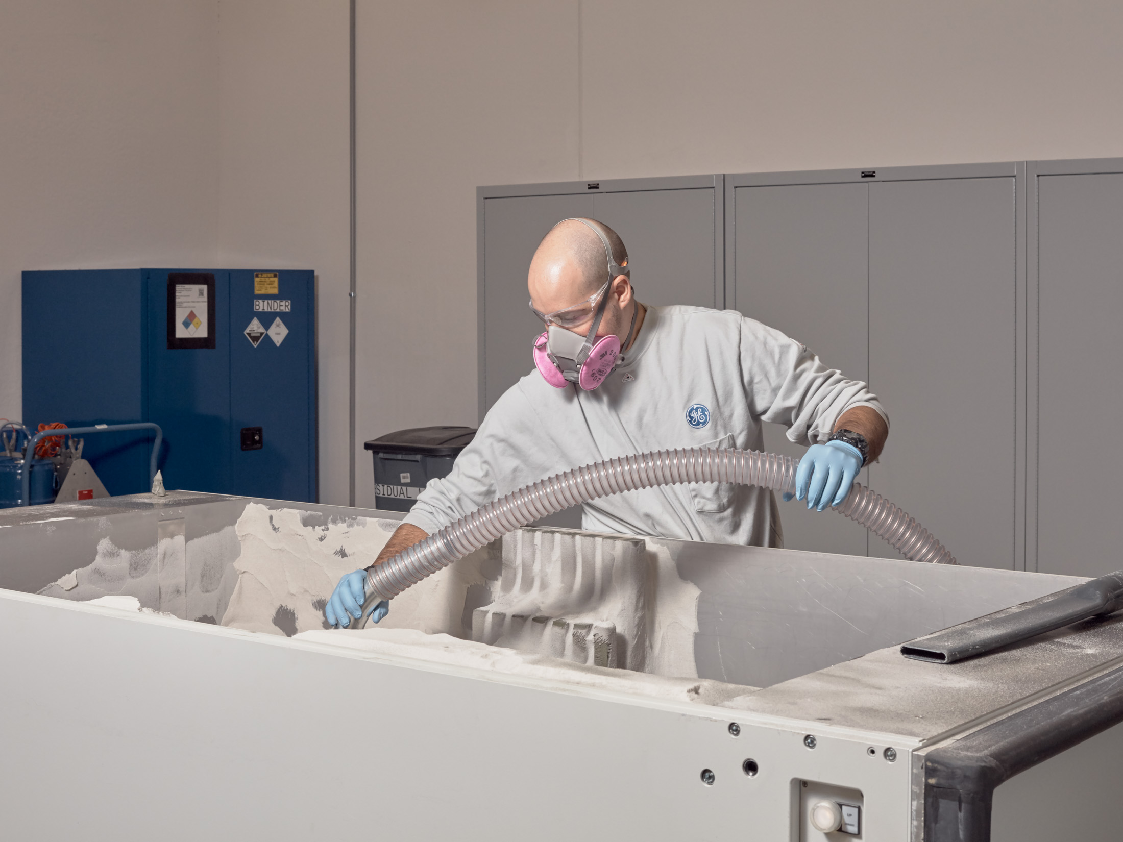 Inside the Lab Where GE Builds Its Future - Bloomberg