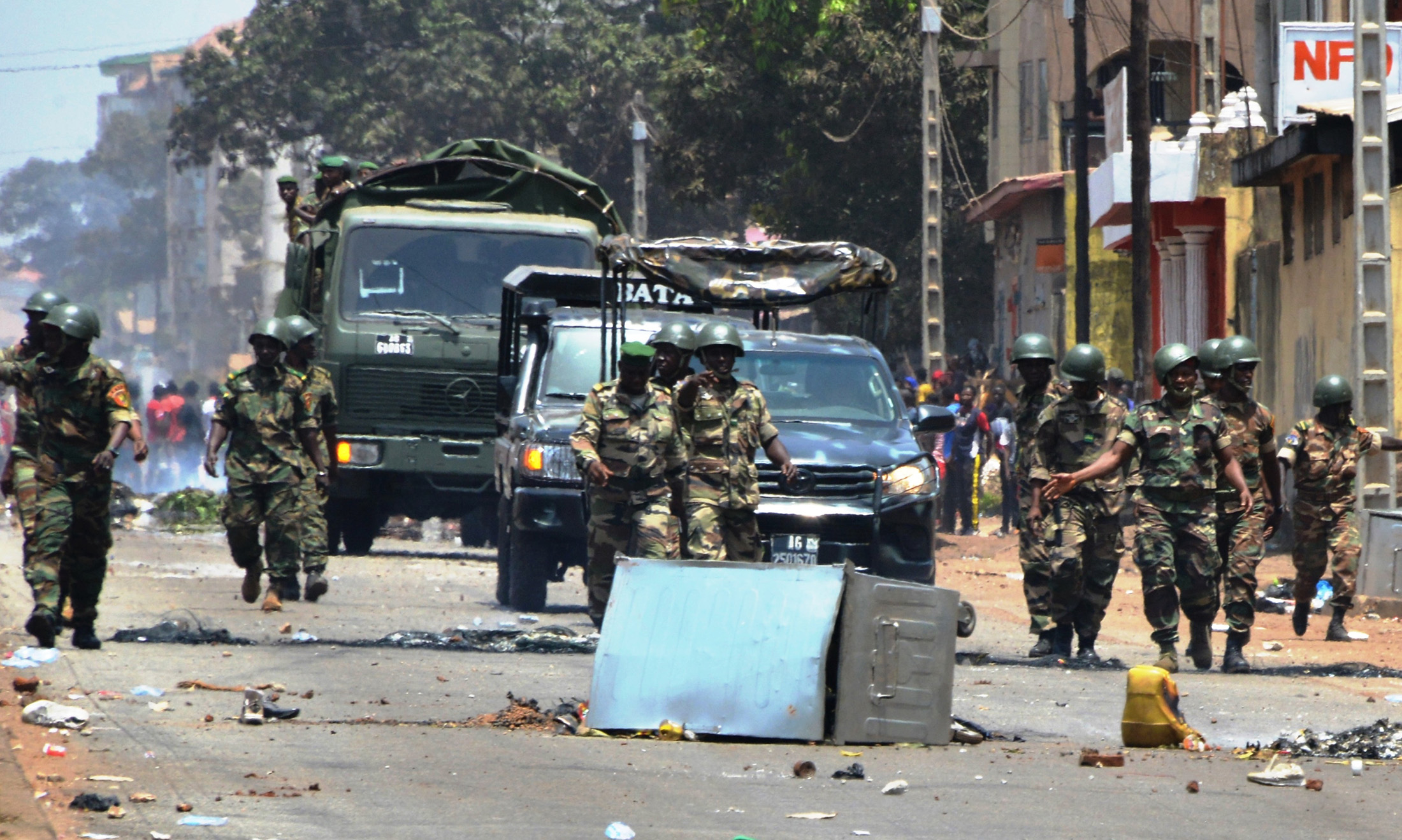 Guinea Rocked By Deadly Protests During Controversial Vote - Bloomberg