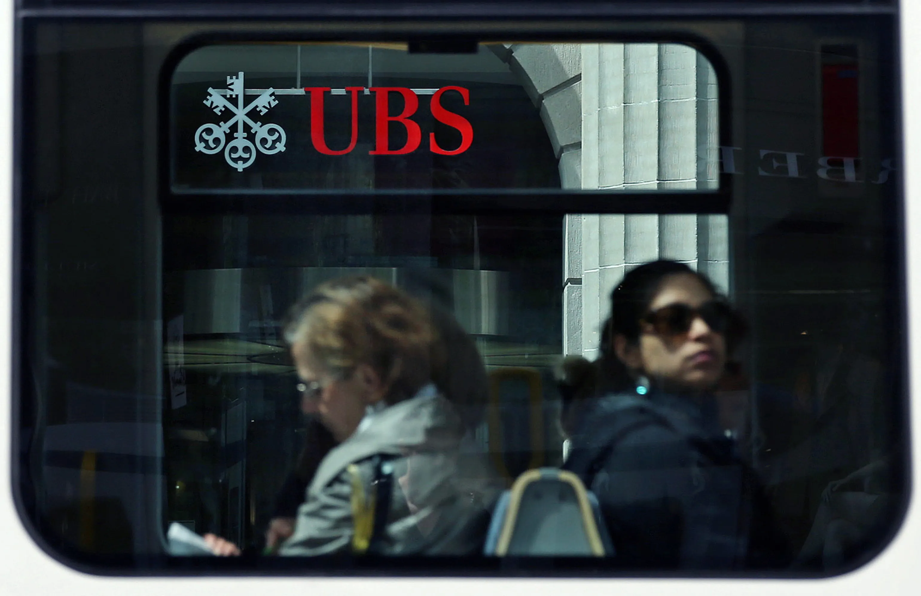 UBS Hires Moelis Banker Andrew Jardine for Software Dealmaking - Bloomberg