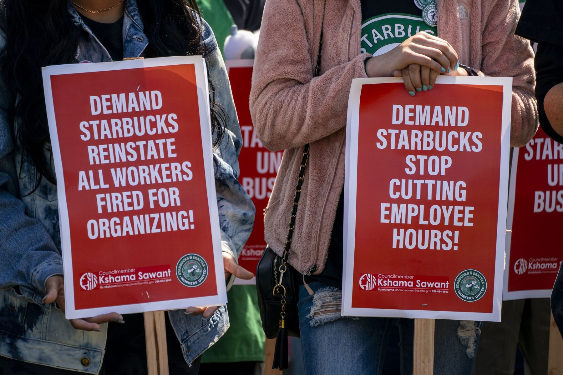 Pro-Union Starbucks Workers Sue Company for Defamation (SBUX) - Bloomberg