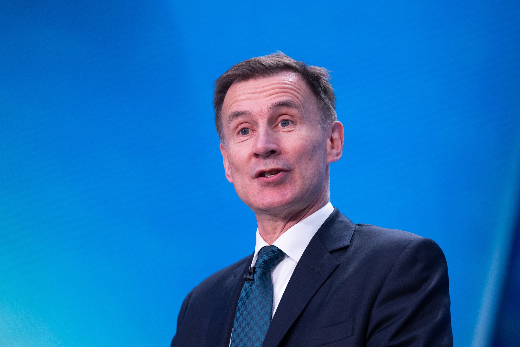Hunt Hints at October for UK General Election - Bloomberg