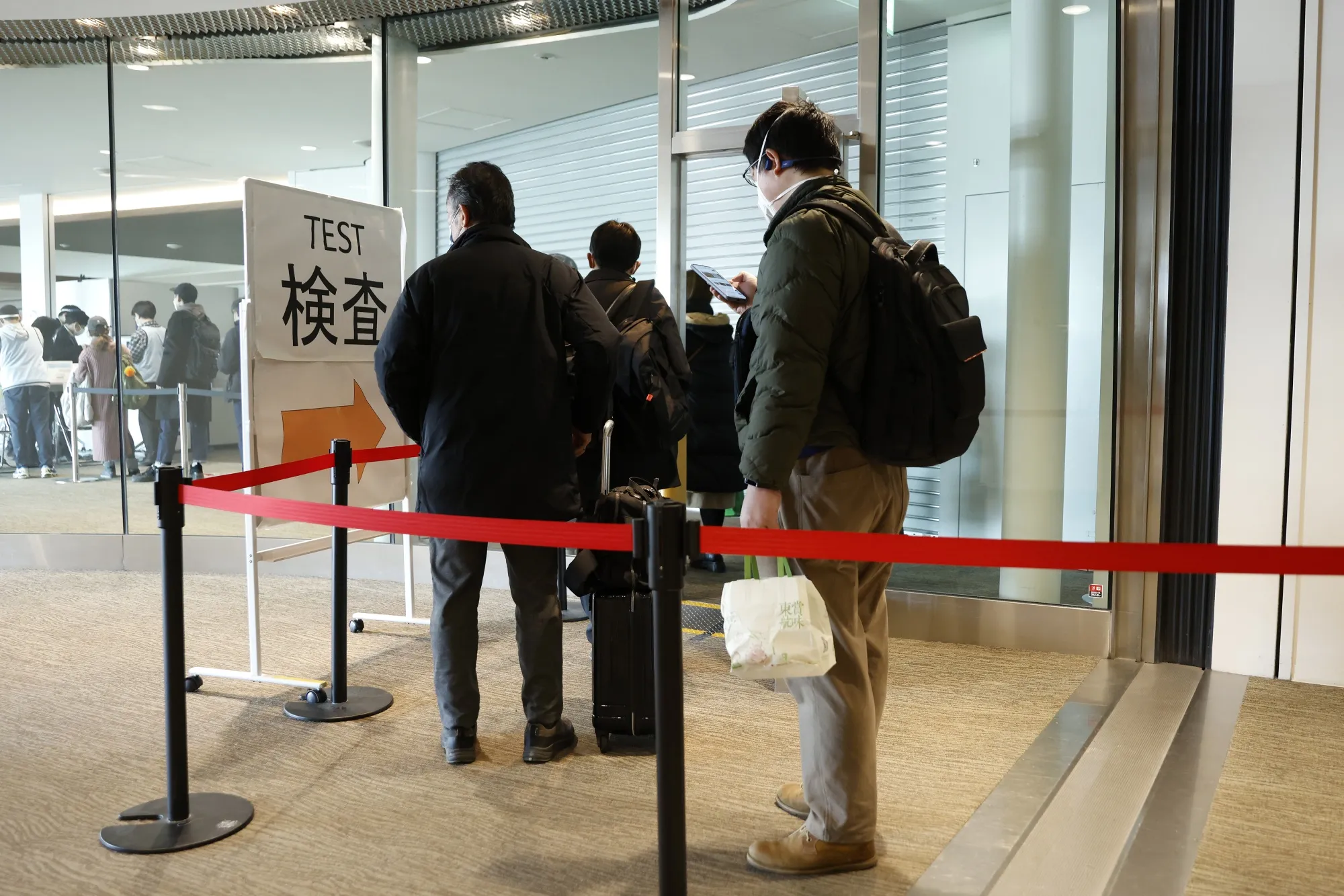 Japan to Step Up Covid Testing Rules on Visitors From China on Jan. 8 ...