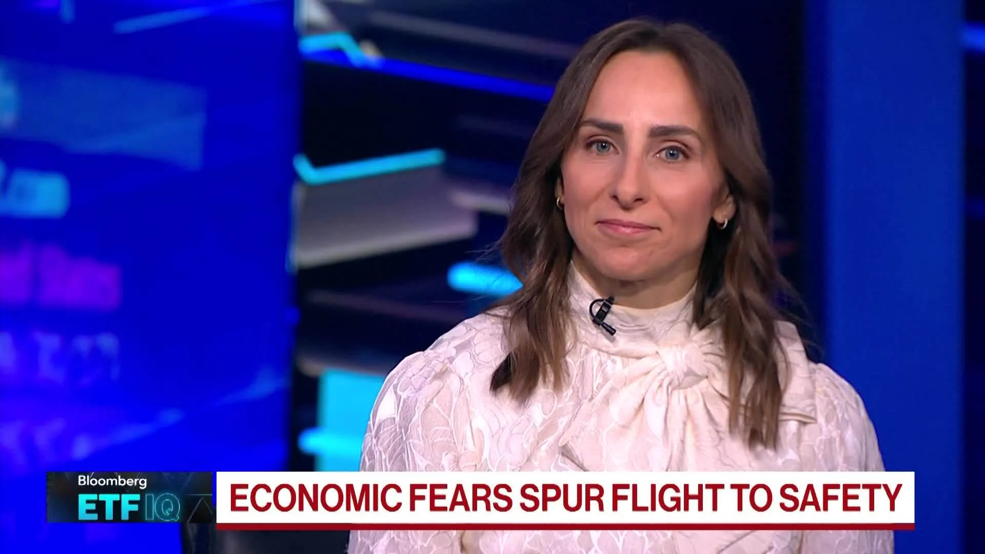 Watch Alex Petrone on Single-State ETFs, Municipal Markets - Bloomberg