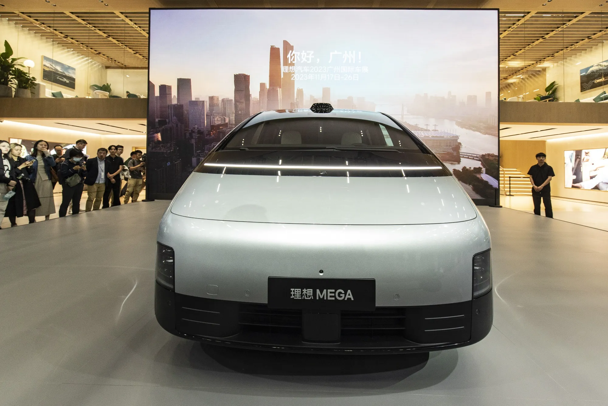 Demand Fears Spur 13 Billion Selloff in Chinese EV Makers Bloomberg