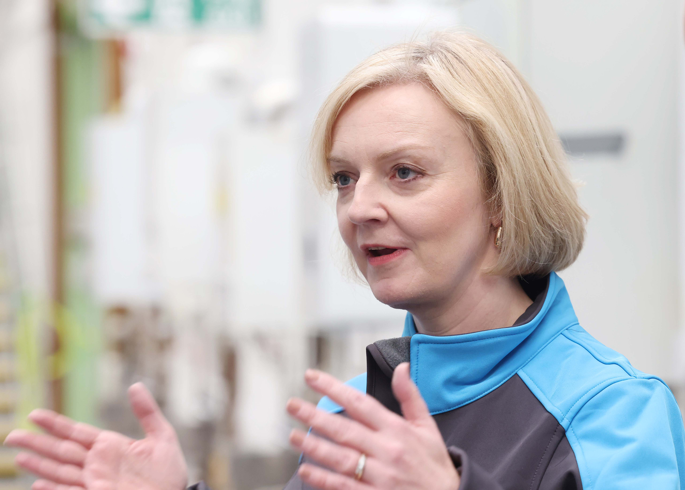 Truss Tries to Soothe Angry Britons Citing ‘Clear Plan’ - Bloomberg