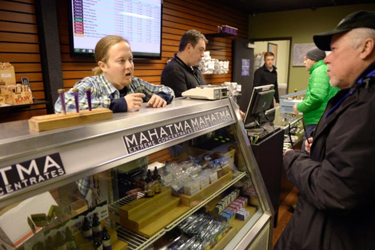 The Shocking Secret About Professional Pot Dealers - Bloomberg