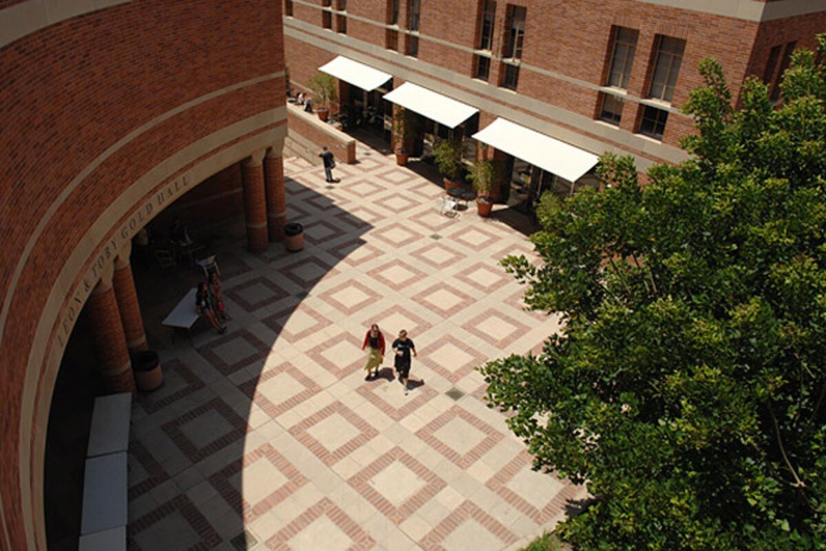 UCLA Wins Right to Take MBA Program Private - Bloomberg