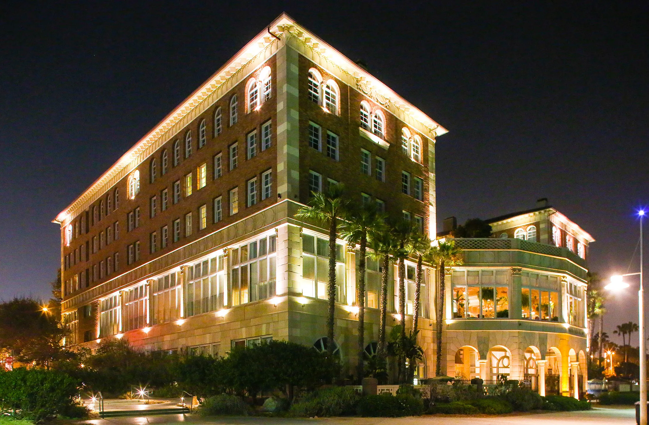 Santa Monica's Shutters on the Beach, Casa del Mar Hotels Explore ...