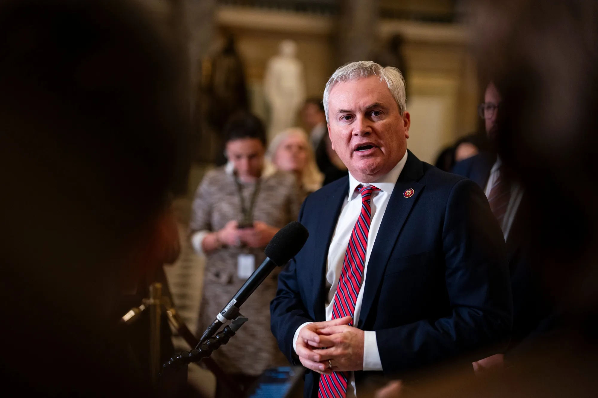 US House Oversight Chair Questions PBM Leaders’ Testimony - Bloomberg