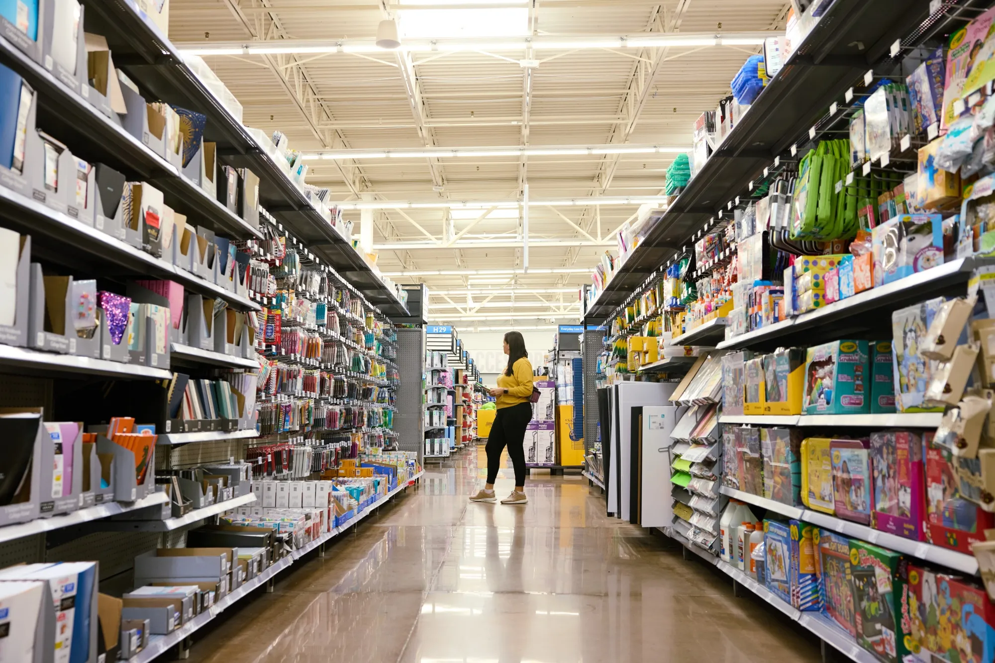 Retail Stocks Drop as Supreme Court Delays Tariff Ruling Decision ...