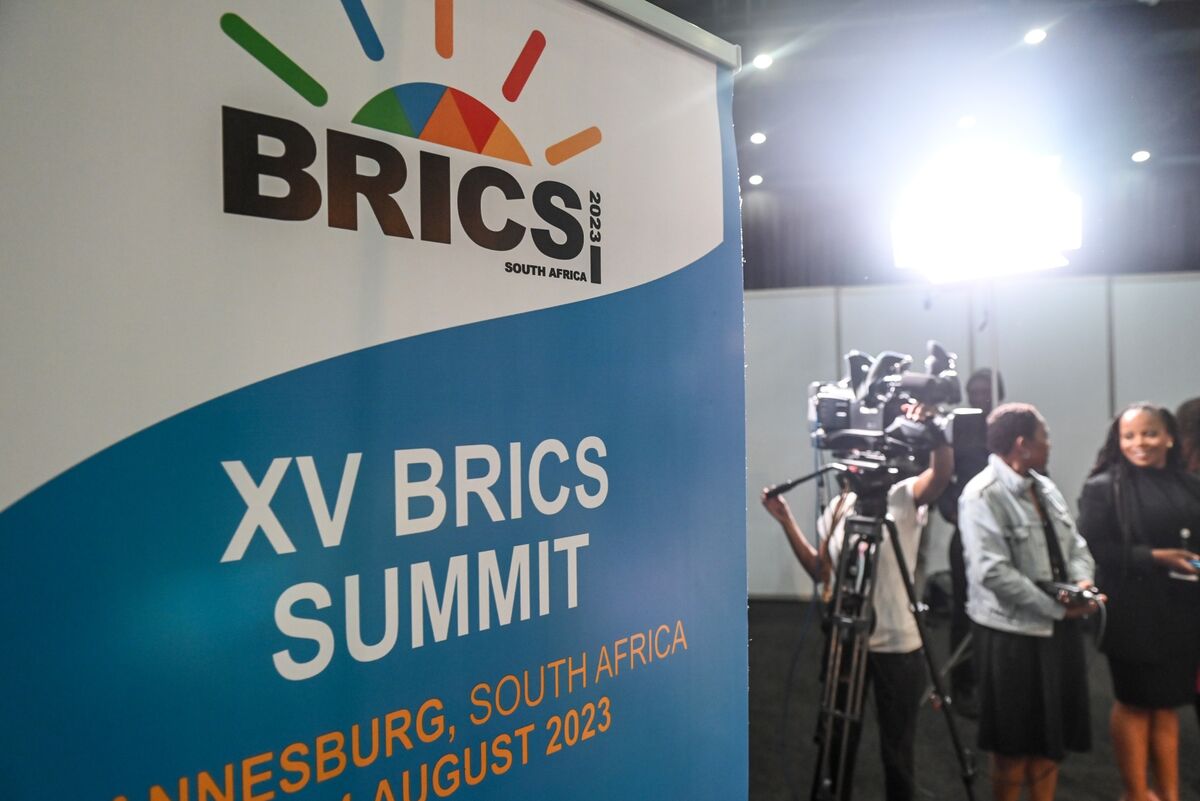 How BRICS Became Real and Invited Saudis, Iran, Egypt, UAE, Ethiopia, Argentina - Bloomberg