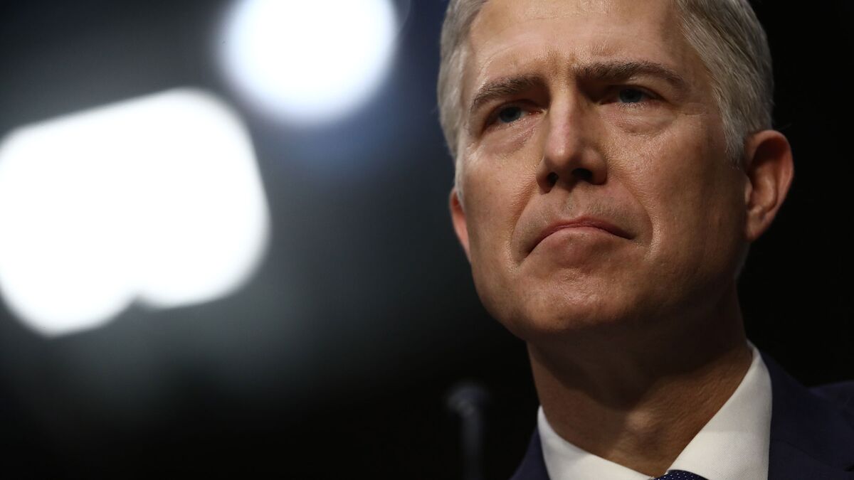 memeorandum: Gorsuch's First Big Supreme Court Vote Allows Arkansas ...