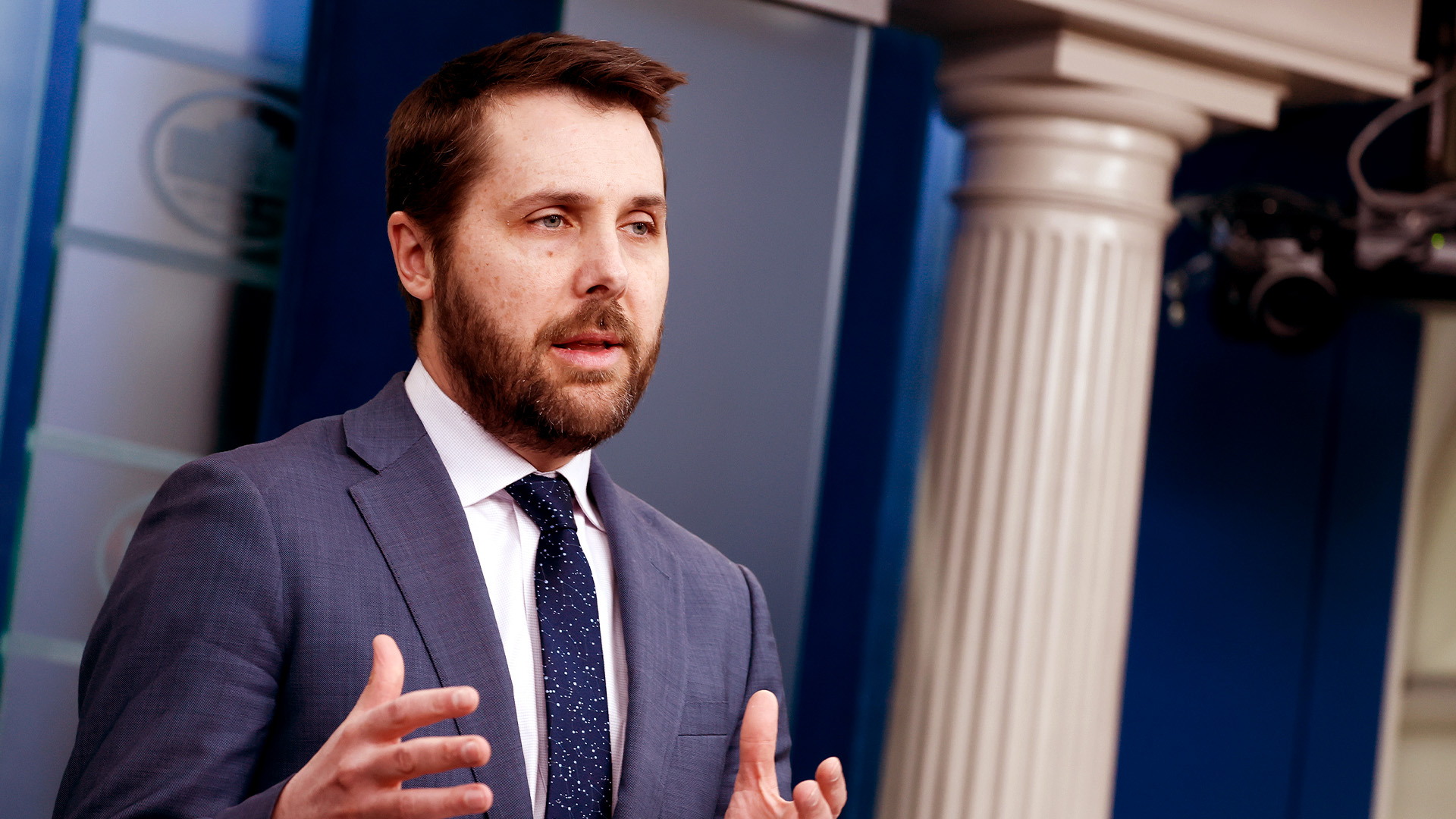 Watch Wall Street Week Votes: Immigration and Inflation - Bloomberg