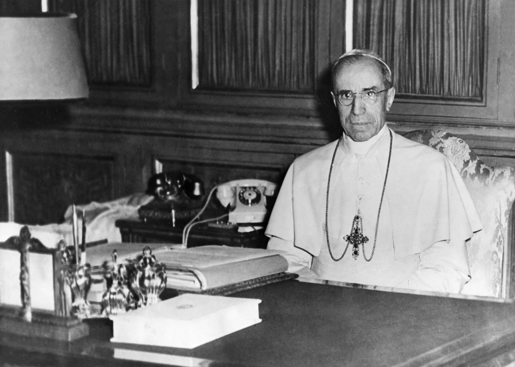 Vatican and the Nazis: Pope Pius XII Beatification Campaign Stalls - Bloomberg