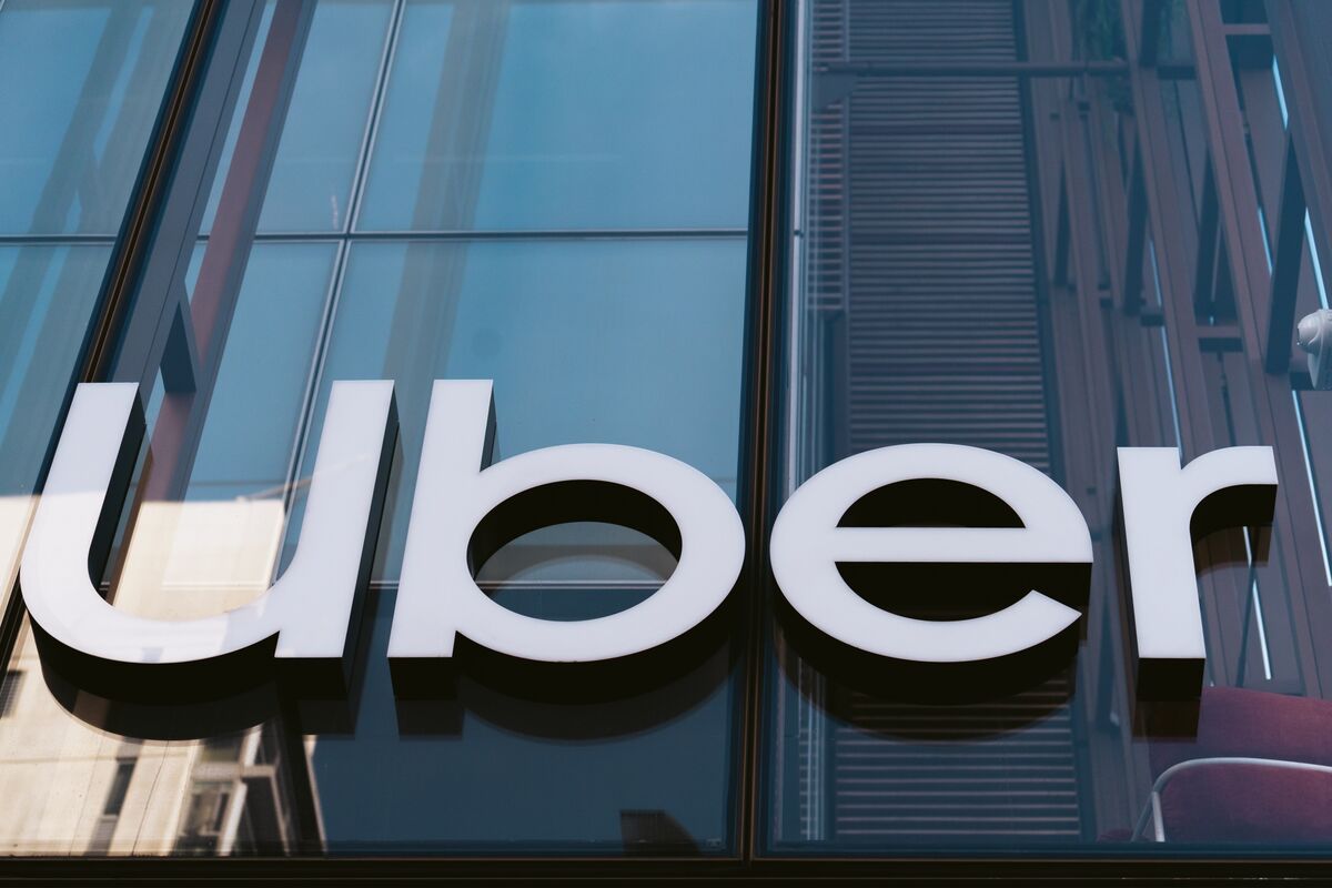 Uber Unveils $7 Billion Buyback Plan in First for Company - Bloomberg