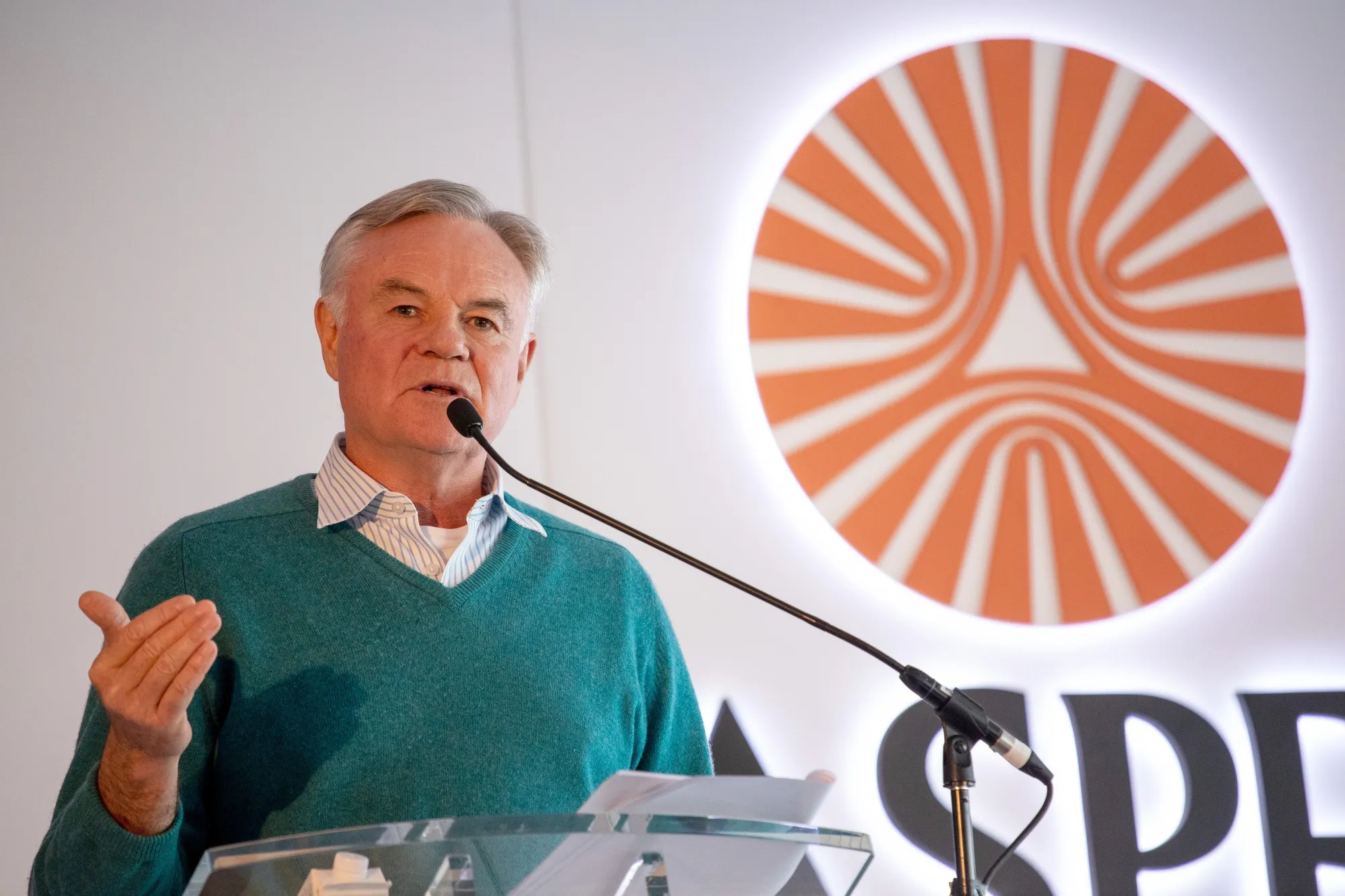 Naspers Chair’s Trust Sells $150 Million Shares to Build Hotels - Bloomberg