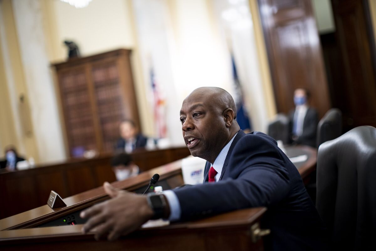 Senate’s Scott Says Time’s Running Out for Police Reform Bill - Bloomberg