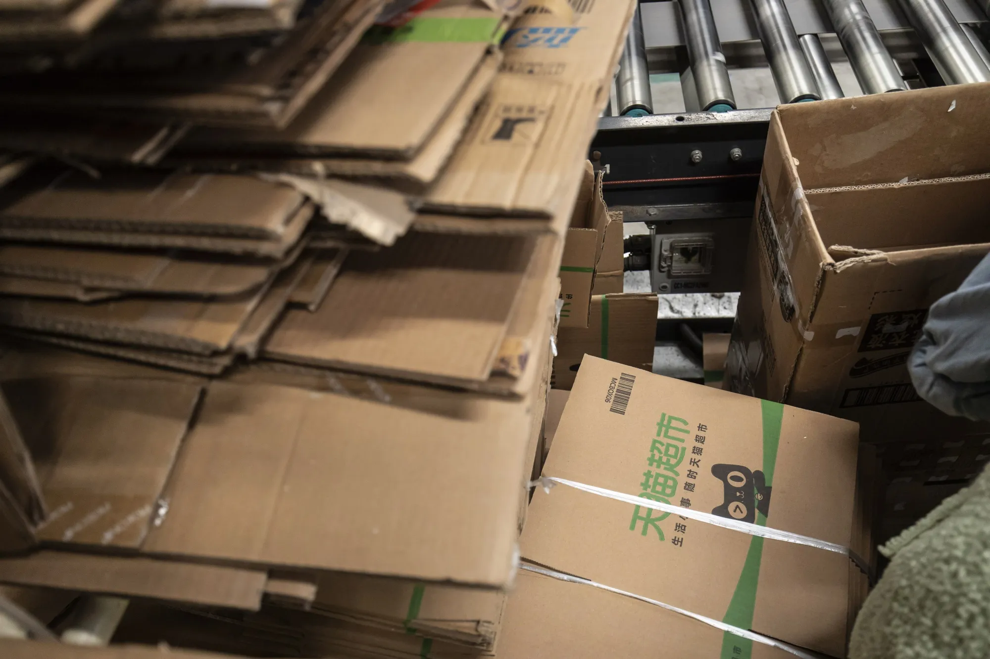 Cardboard Box Market: Production Slows in Bad Sign for Economy, Global ...