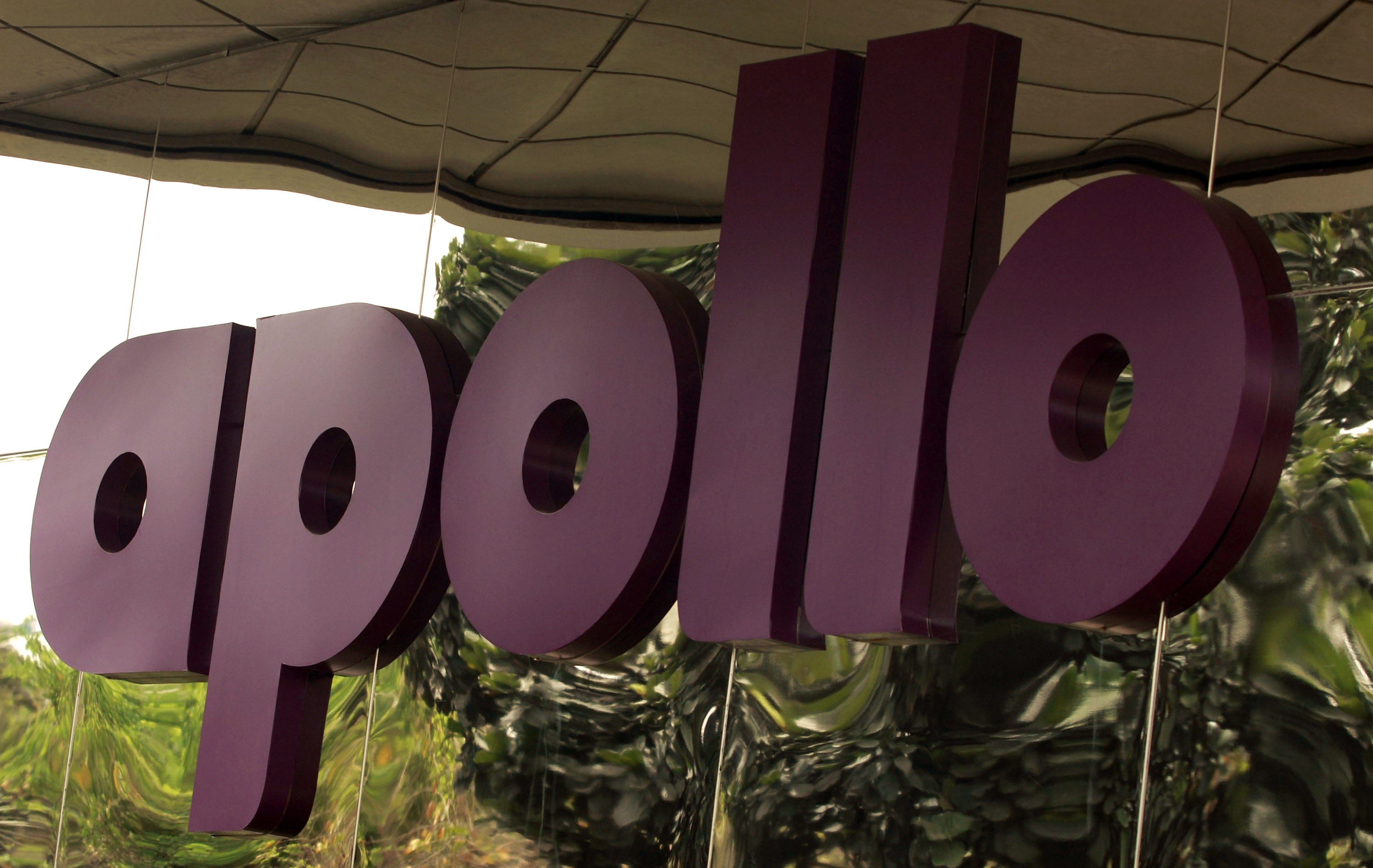 Junk Bonds Set to Strain Apollo Tyres Following U.S. Deal - Bloomberg