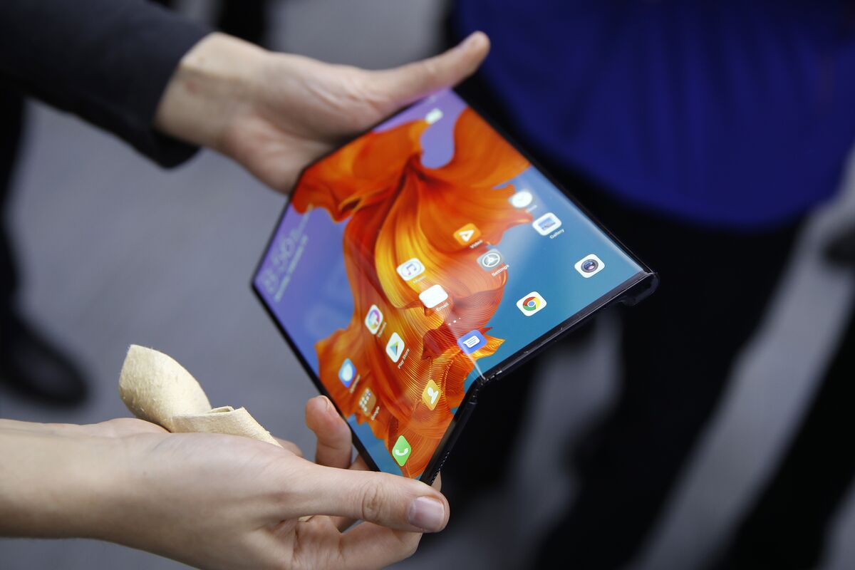 Ahead of U.S. Legal Assault, Huawei Plays Offense to Win Allies - Bloomberg