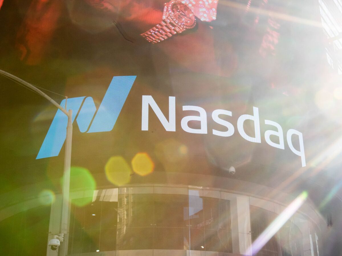 Massive Nasdaq Rally Springs From Deepest Hole in Three Decades - Bloomberg