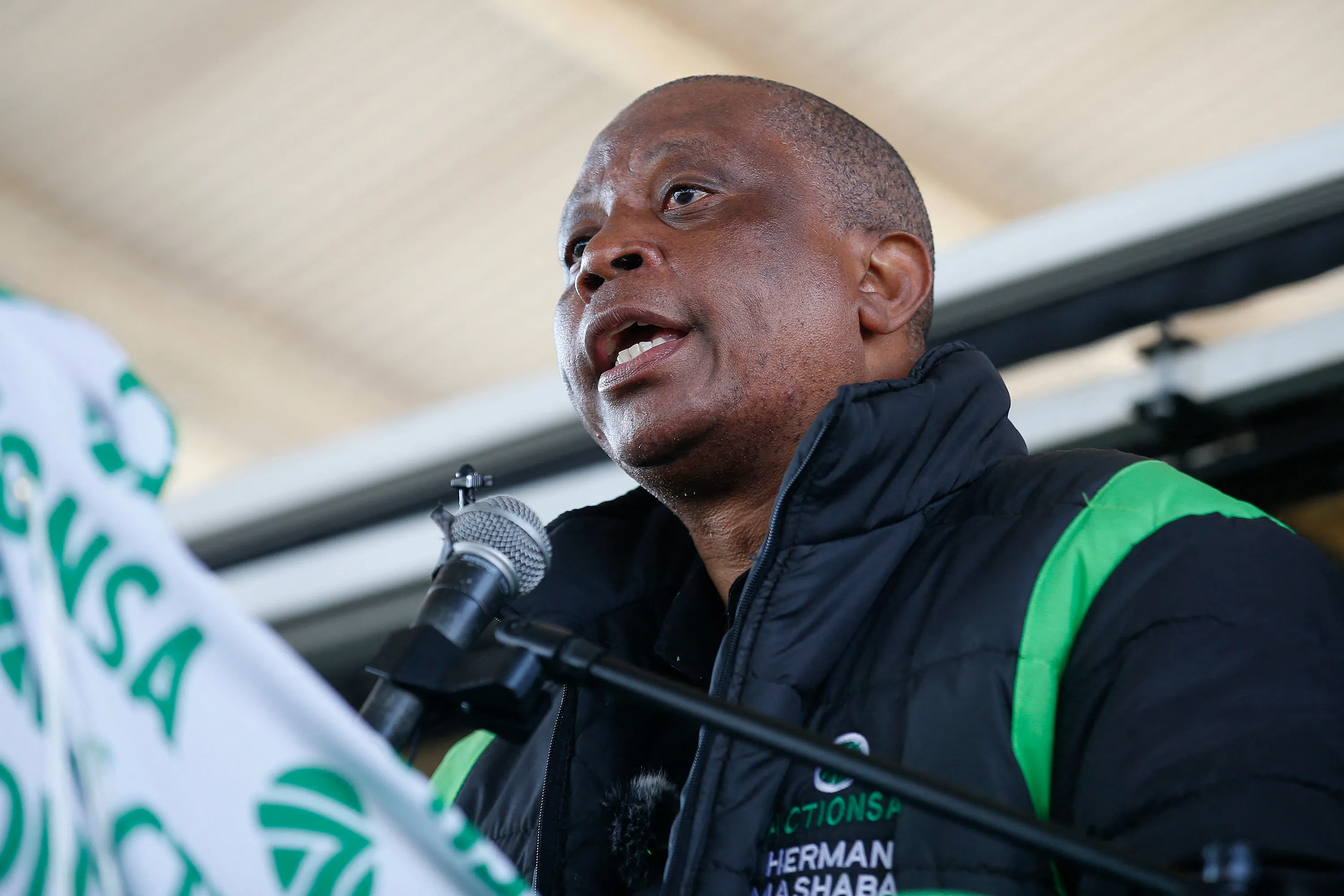 S. Africa’s Mashaba Quits Johannesburg Council After Four Months ...