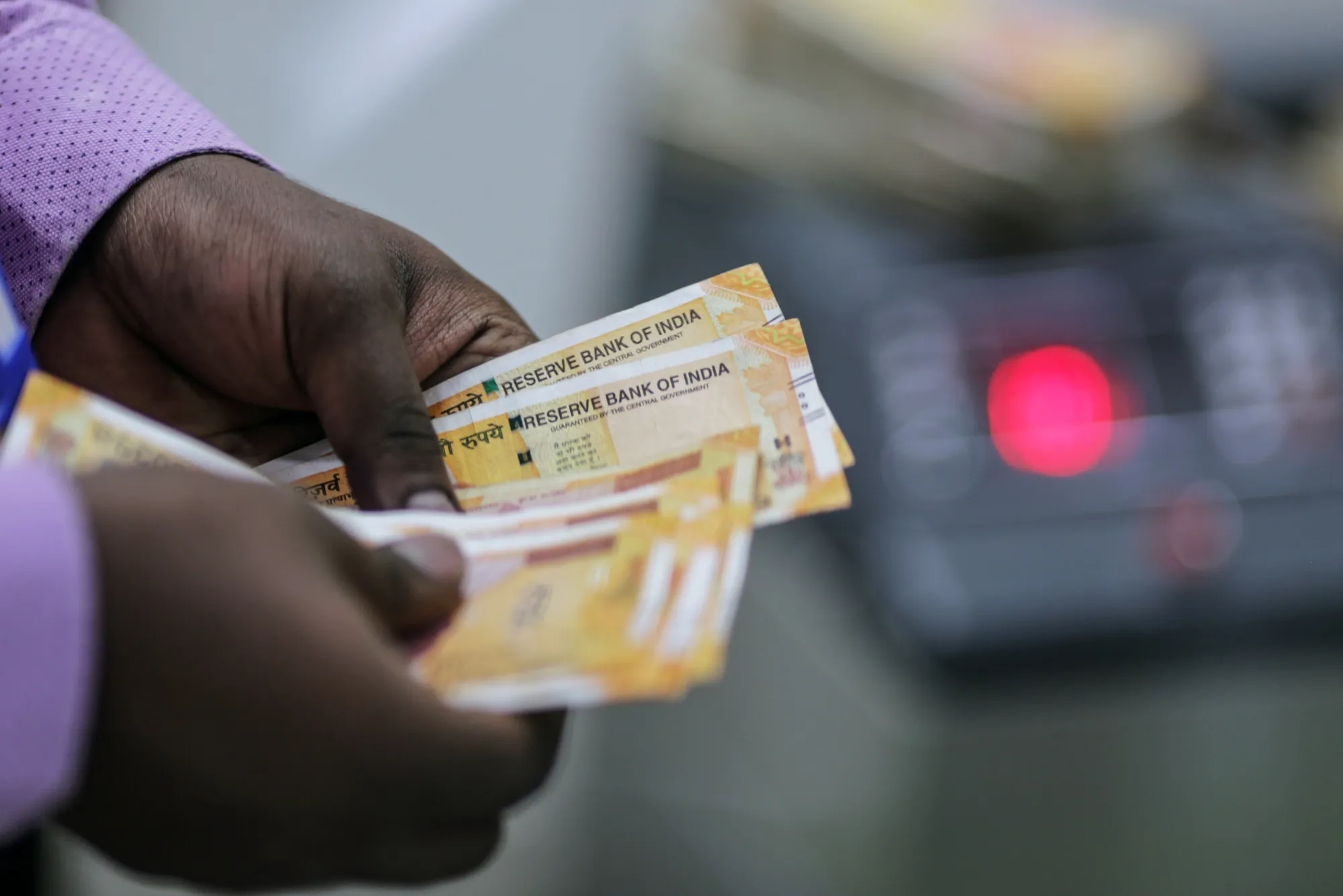 Rupee’s Brief Dalliance With Record Low Yet to Crack Tight Range ...