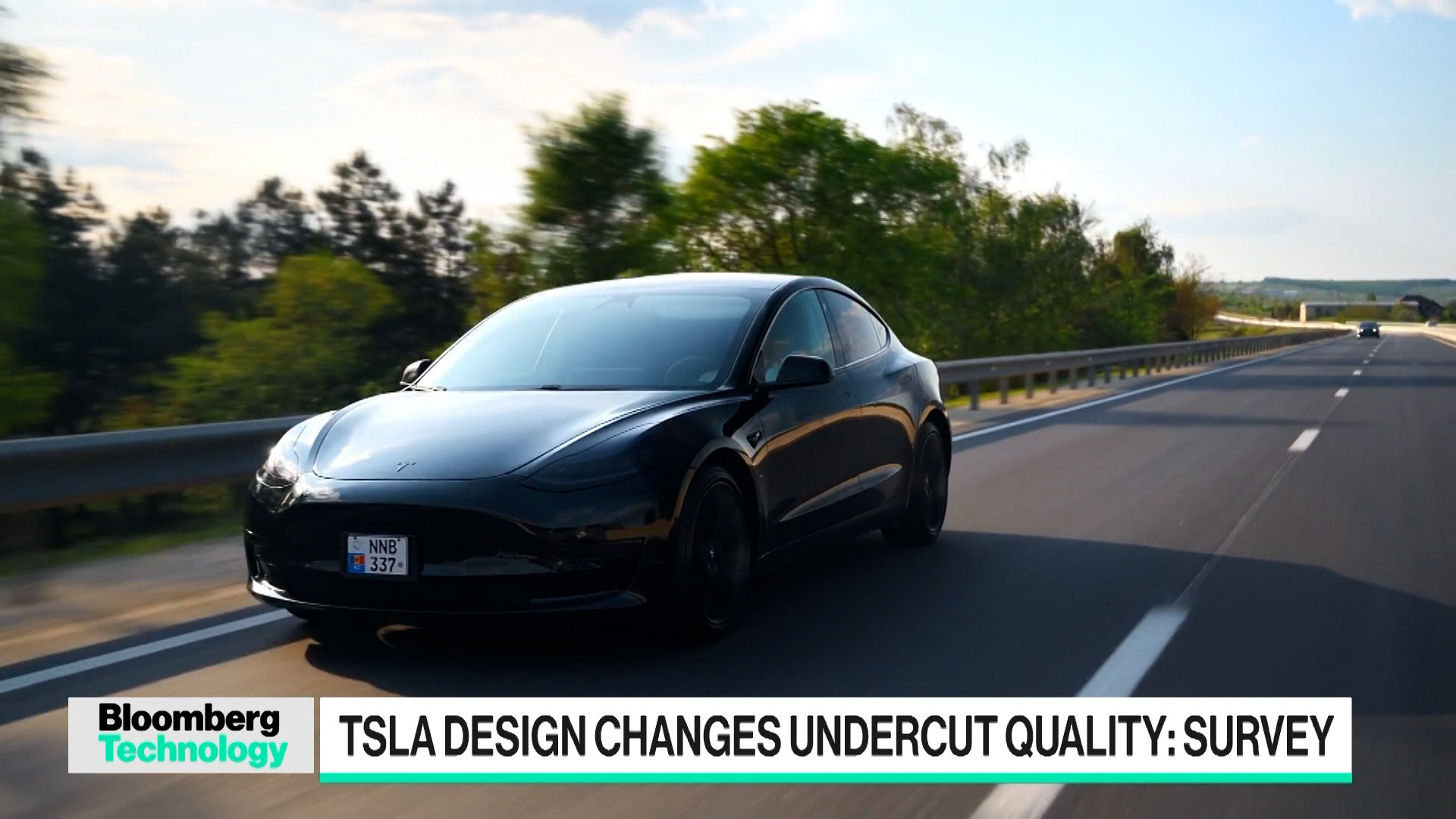 Watch Tesla’s Design Changes Confuse Drivers, Undercut EV Quality ...