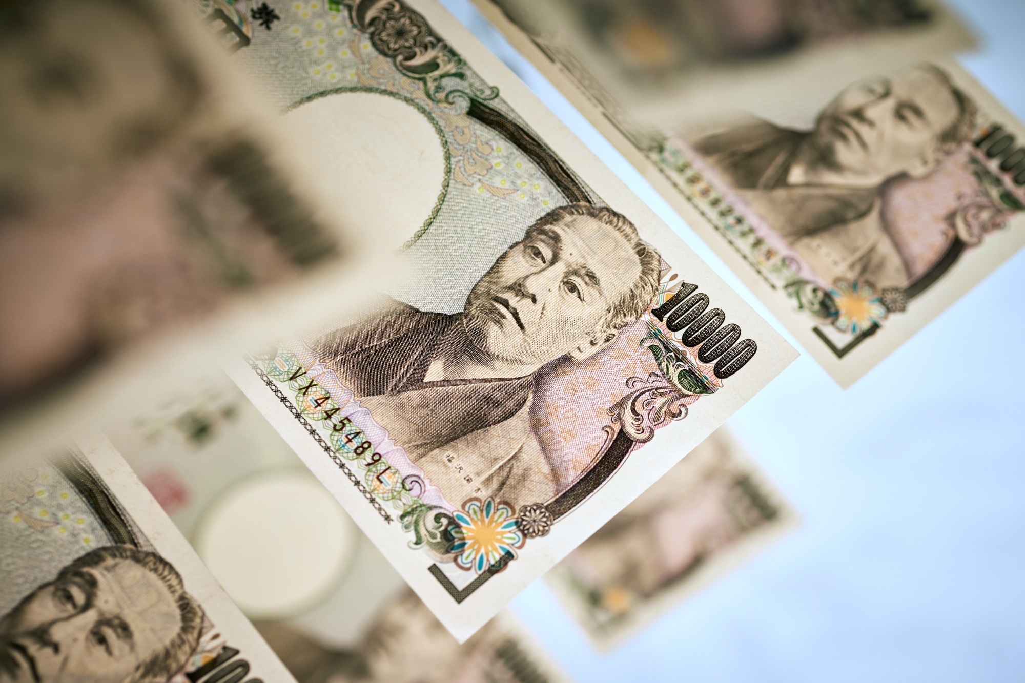 Yen (JPY) Short Bets Hit a Record Ahead of BOJ Meeting - Bloomberg
