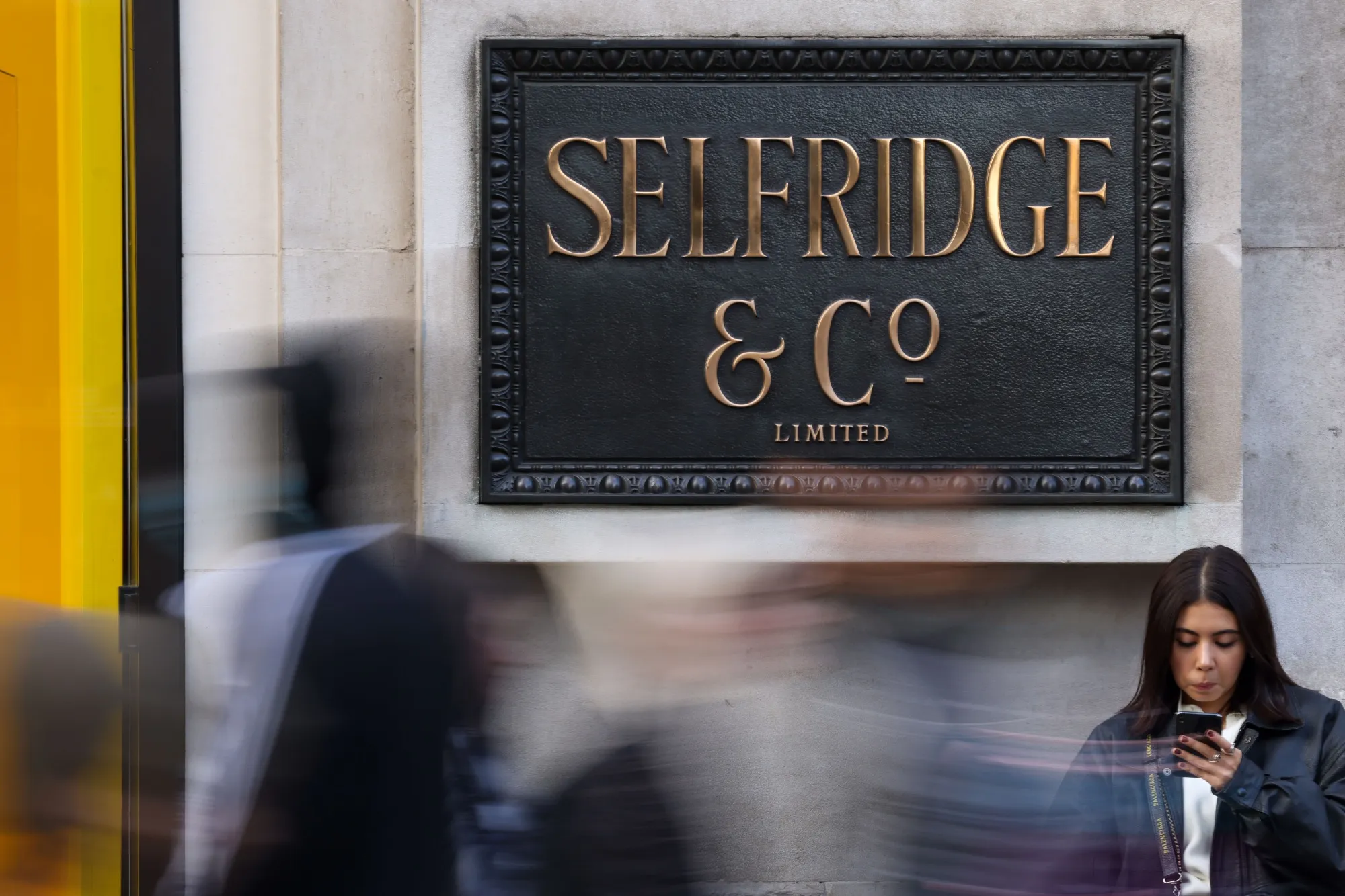 Selfridges Owner Signa Prime Offers Creditors 30% Repayment Quota ...