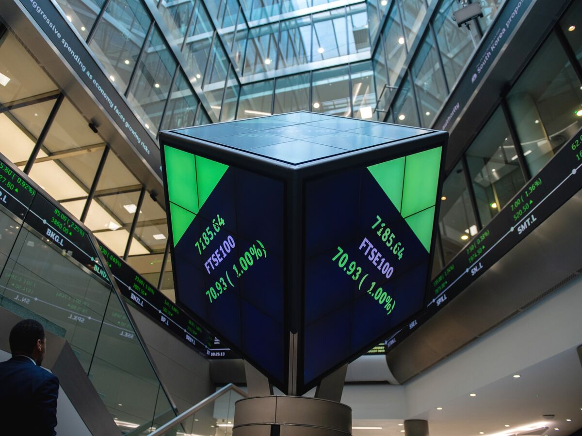 If You’re Seeking an Earnings Lift, Look Away Now: Taking Stock - Bloomberg