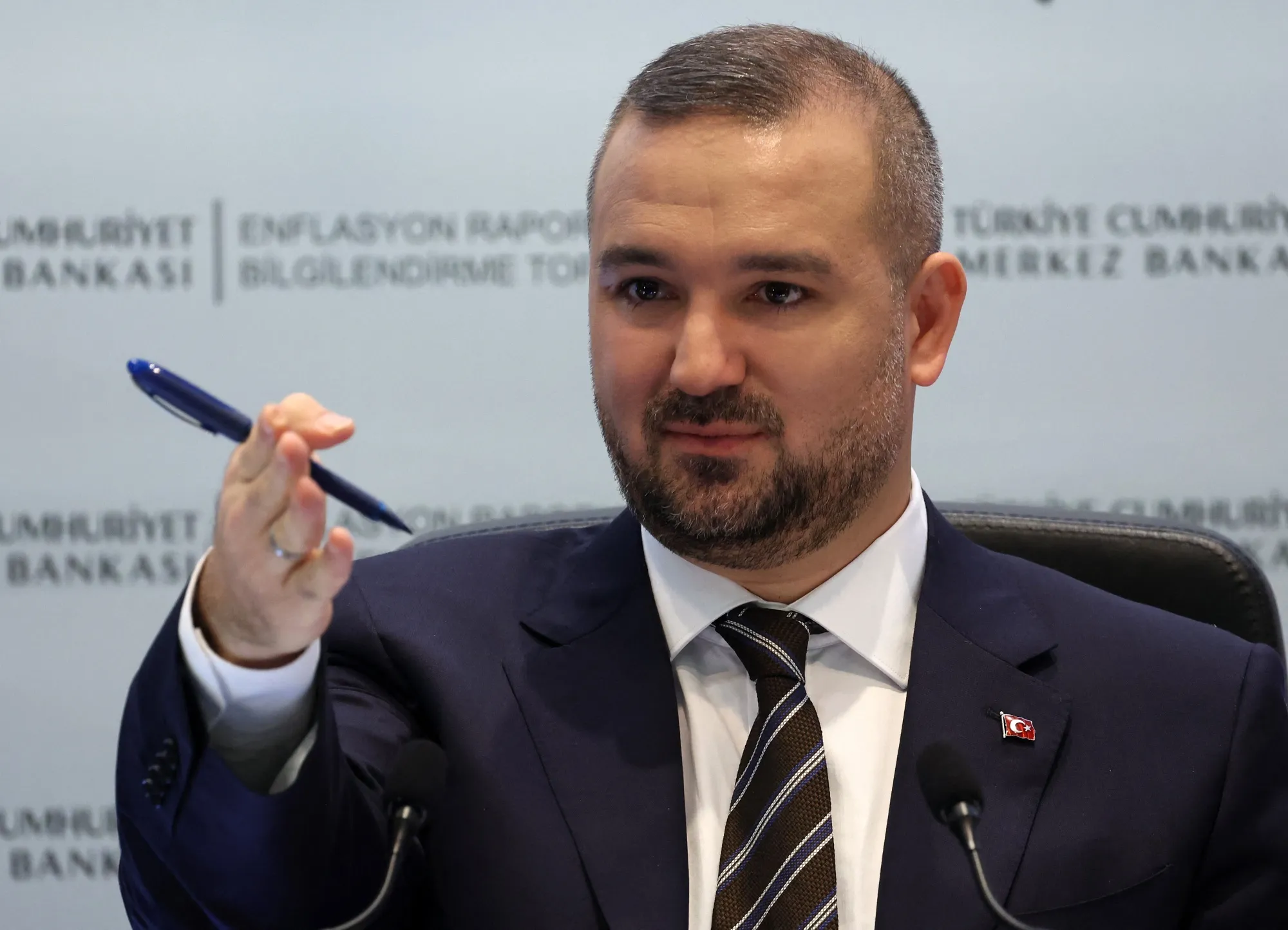 Turkey’s New Central Banker to Talk Hawkish Game But Hold Rates - Bloomberg