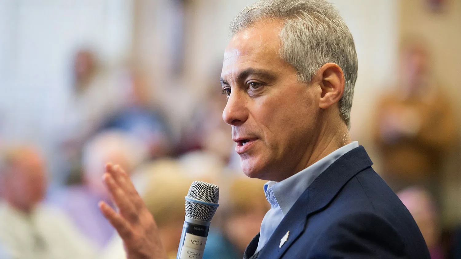 Emanuel Opens Up Double-Digit Lead Over Garcia in New Poll - Bloomberg