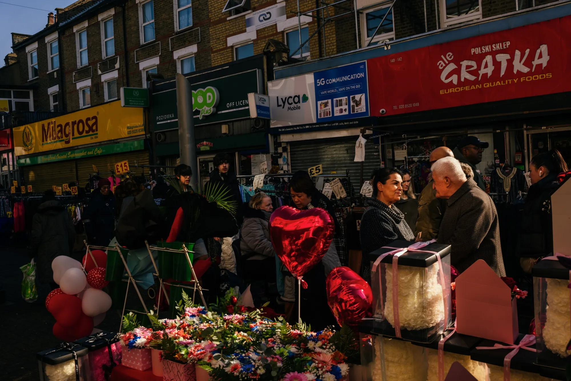 UK Retailers Get Valentine’s Day Boost Despite Inflation Squeeze ...