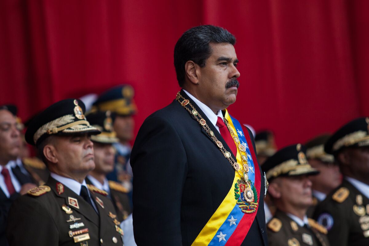 Venezuela's Maduro Changes His Cabinet in Bid to Boost Economy - Bloomberg