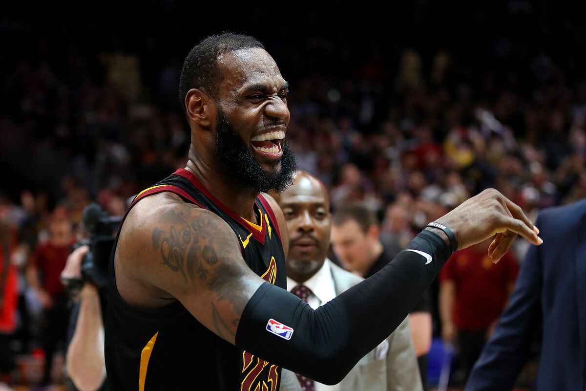 LeBron James Opens School in Akron, Ohio - Bloomberg