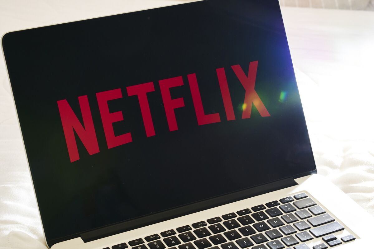 With Movie Theaters in Limbo, Netflix Plans Its Biggest Year Yet ...