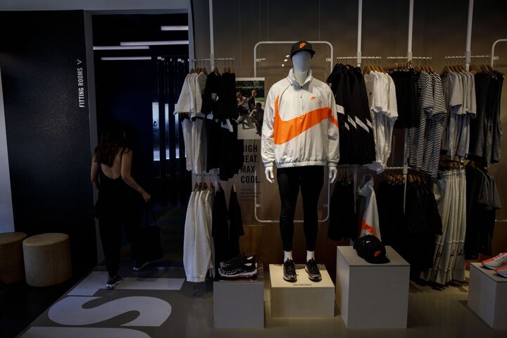Nike Stores, Virus Closures: U.S., Europe Coronavirus Impact - Bloomberg