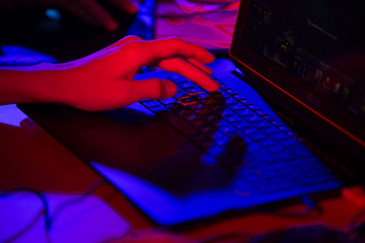 Hacker Boosts Toxic Chemical Level 100-Fold at Water Plant - Bloomberg