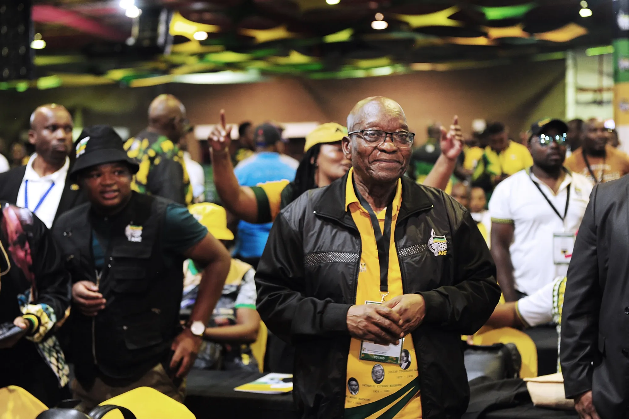 Zuma’ Popularity Threatens ANC Majority Hopes - Bloomberg