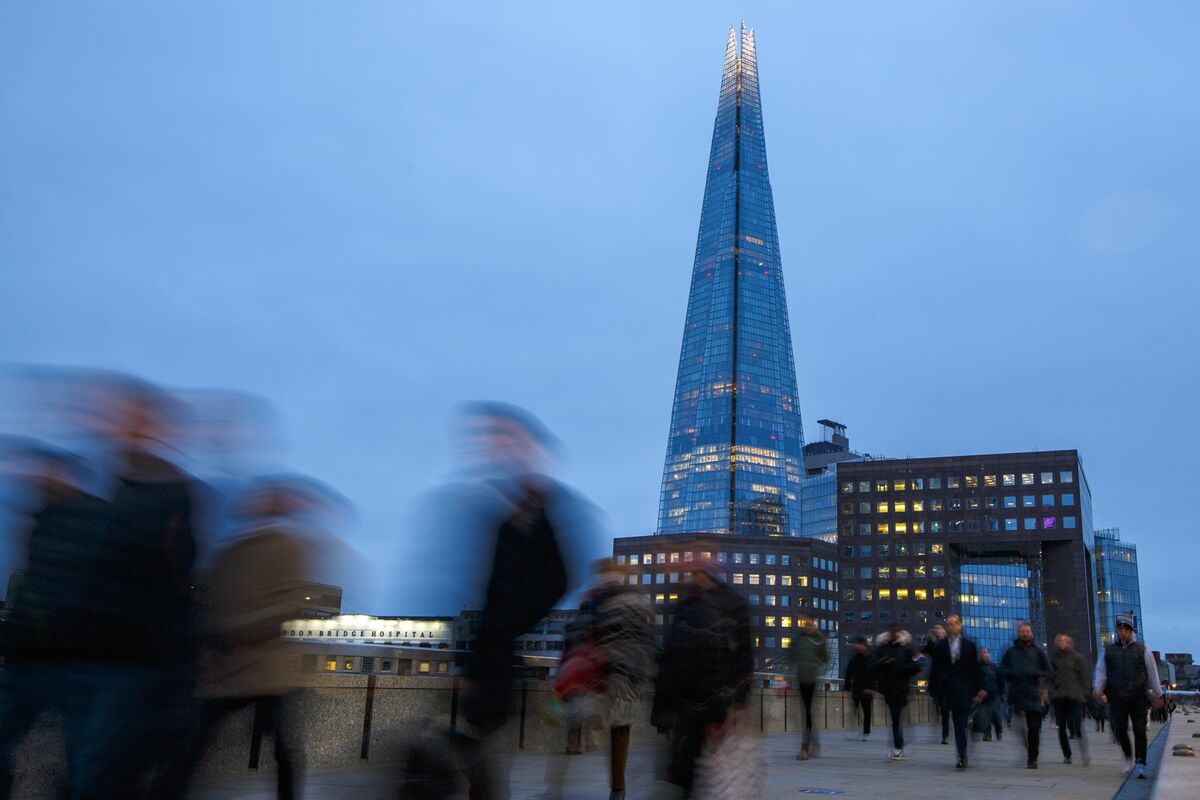 UK Migrant Worker Shortage After Brexit ‘Unlikely’ to Boost Salaries ...